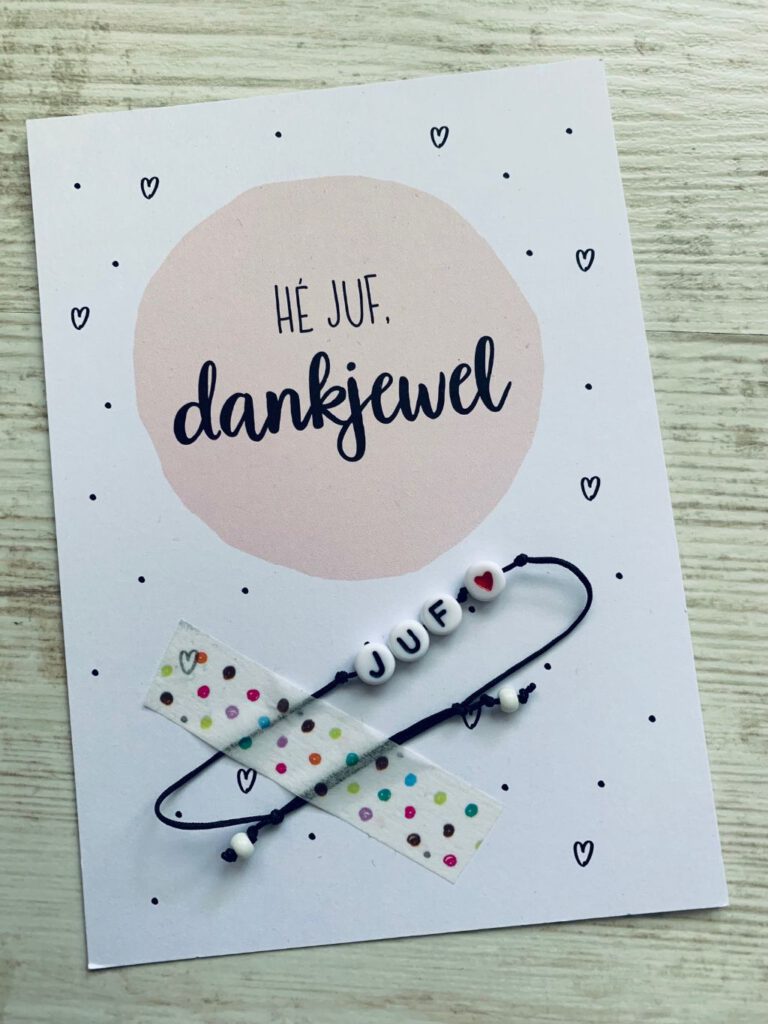 Ansichtkaart Hé juf dankjewel! met armbandje - Meer dan een lintje